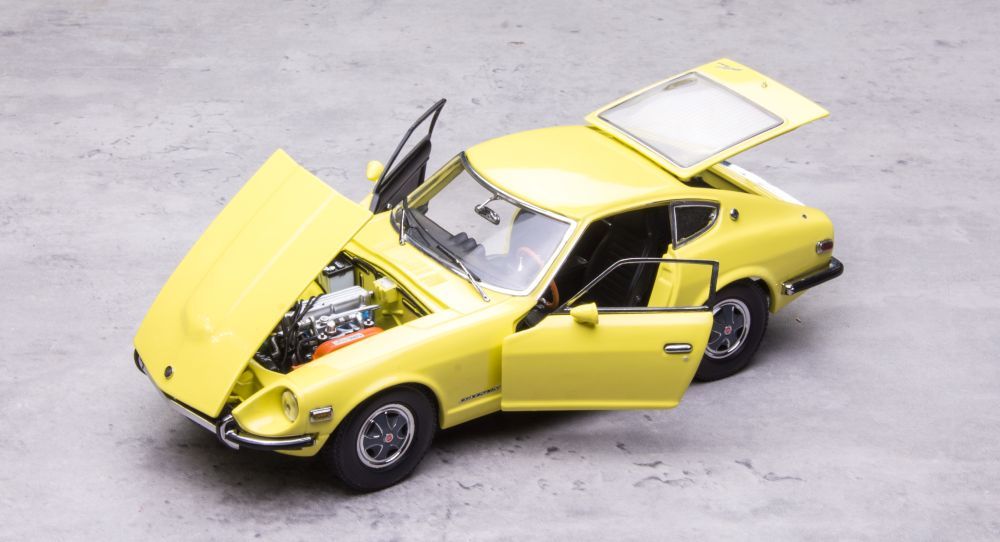 Datsun 240Z Yellow 1972