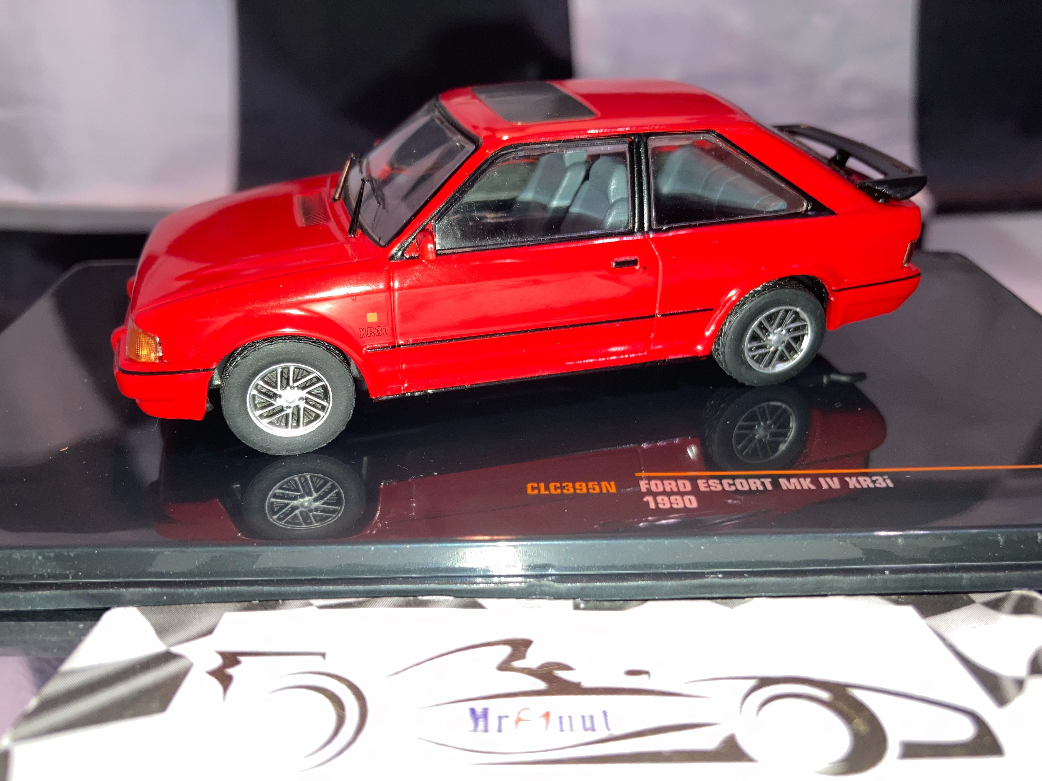 Ford Escort 1:43 Mk IV XR3i Red 1990